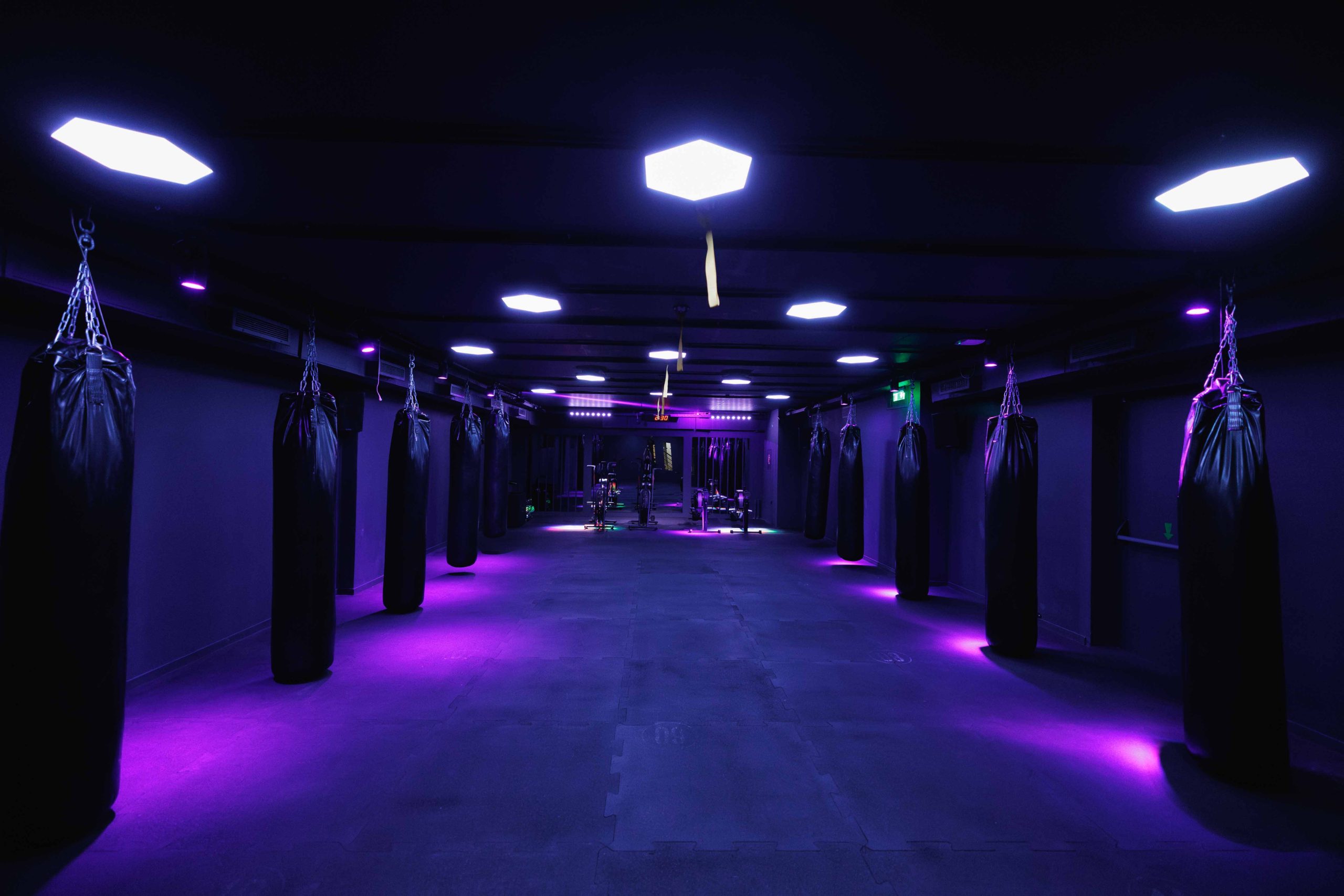 EVERYBODY – ATHENS BOUTIQUE FITNESS STUDIO